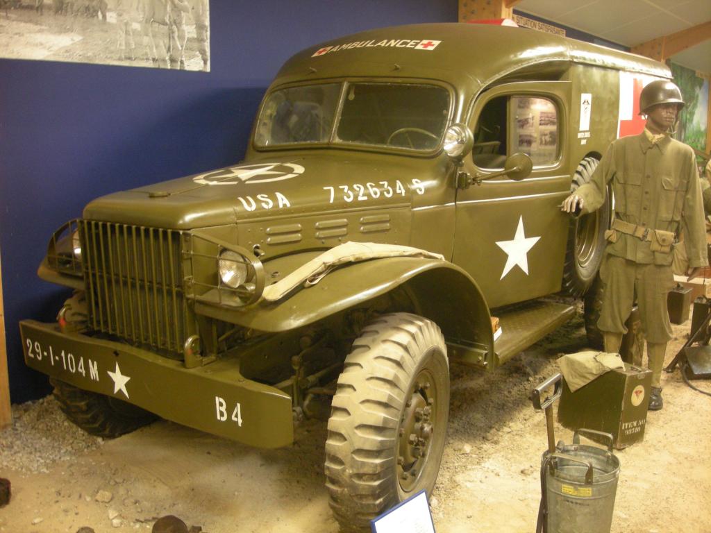 DODGE WC54 AMBULANCE